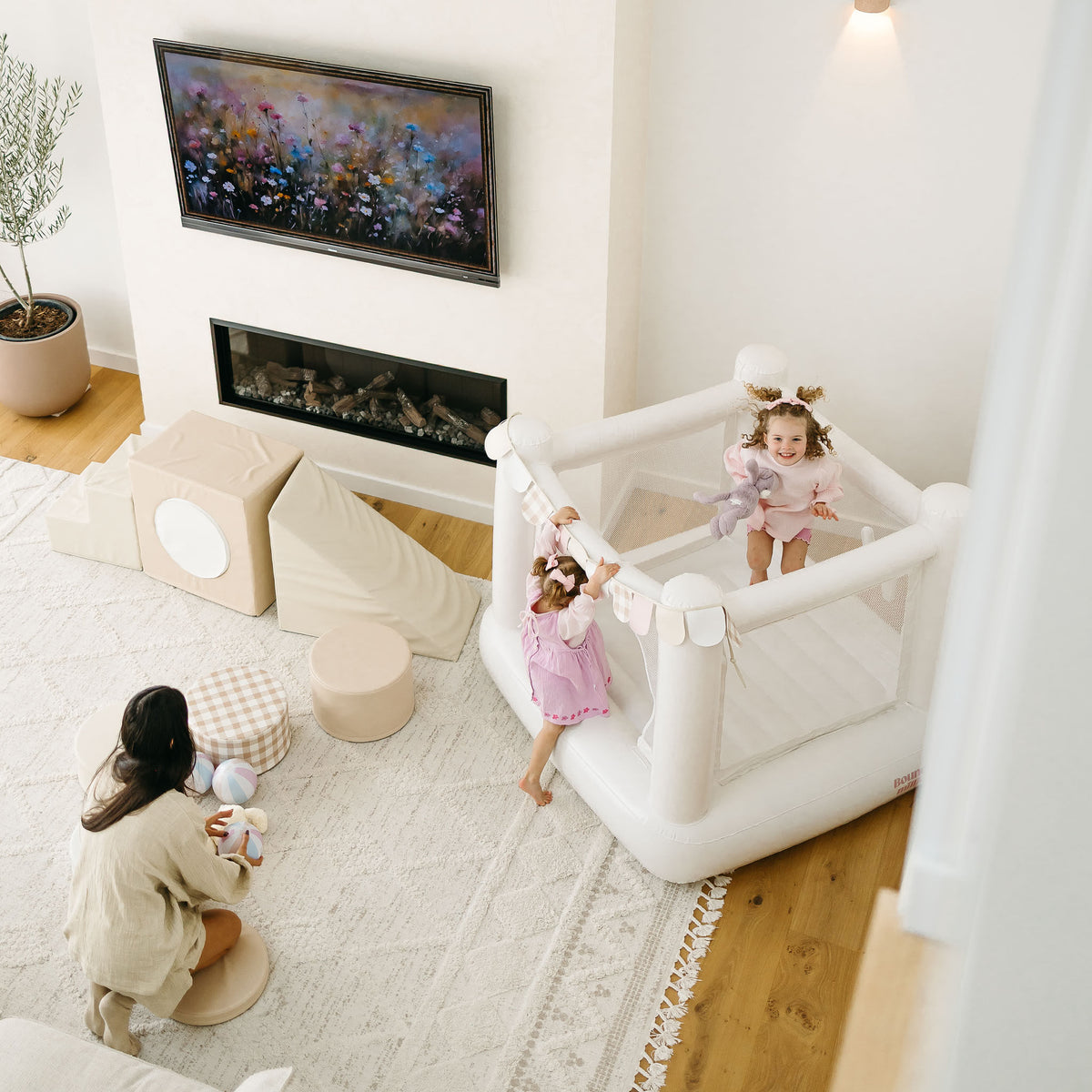 Mini Jumping Castle for Toddlers and Kids – Bounce Millie